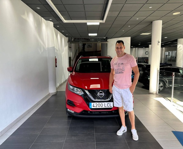 Nissan Farray Motor - Farray Motor