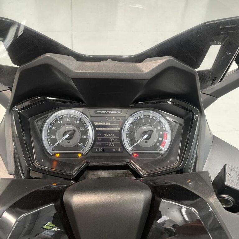 Honda Forza 350 Con Baúl (Apta A2) - Farray Motor