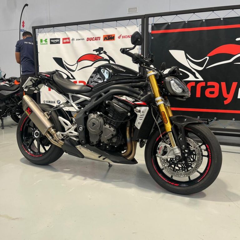 Triumph Speed Triple 1200 RS - Farray Motor