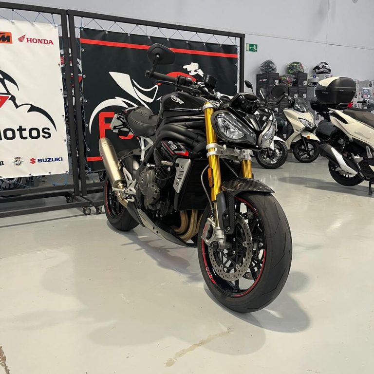 Triumph Speed Triple 1200 RS - Farray Motor